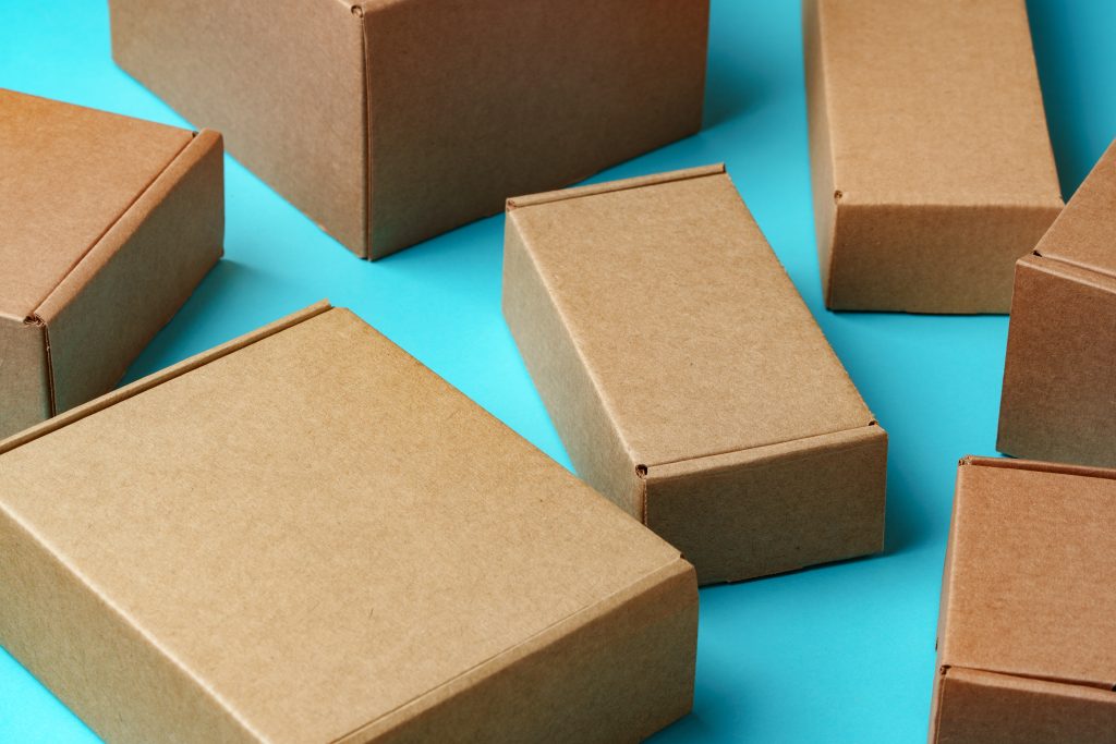 Les 5 avantages indéniables des boîtes en carton personnalisées pour ...